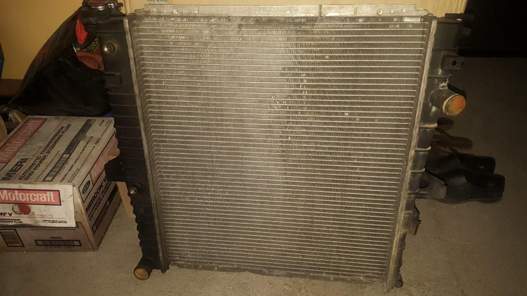 Ford Explorer Sport Trac Radiator and Fan, Car Parts & Accessories ...