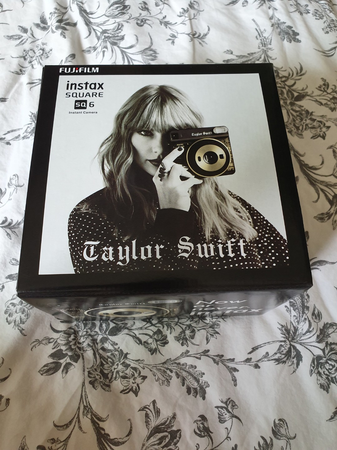 Instax SQ6 Taylor Swift edition, Photography, Cameras on Carousell