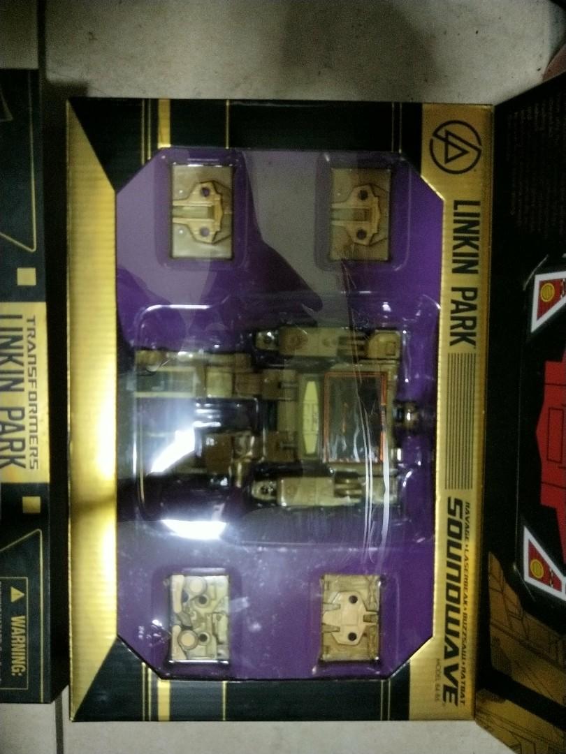 Limited edition linkin park transformers spundwave, Hobbies & Toys ...