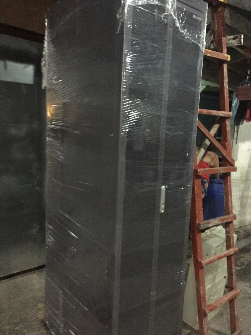 Server Rack Huawe 7ft, Computers & Tech, Parts & Accessories, Computer ...