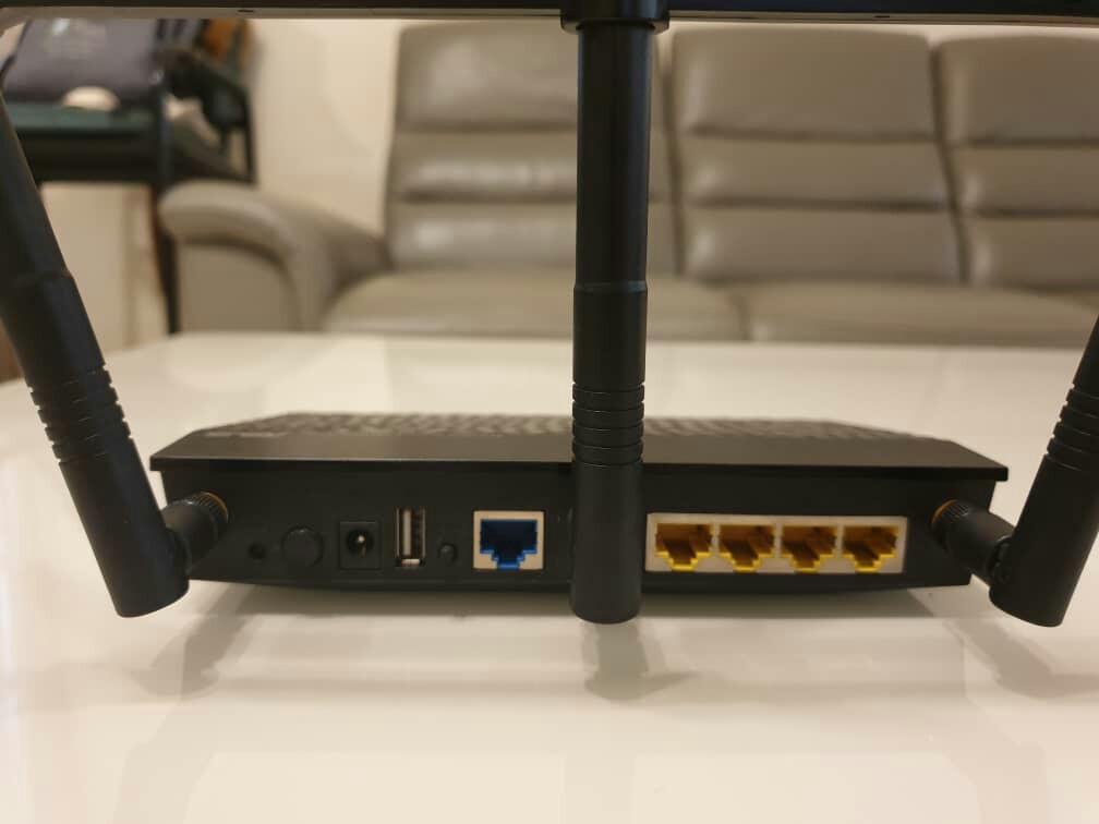 ASUS WIFI ROUTER/EXTENDER, Computers & Tech, Parts & Accessories ...