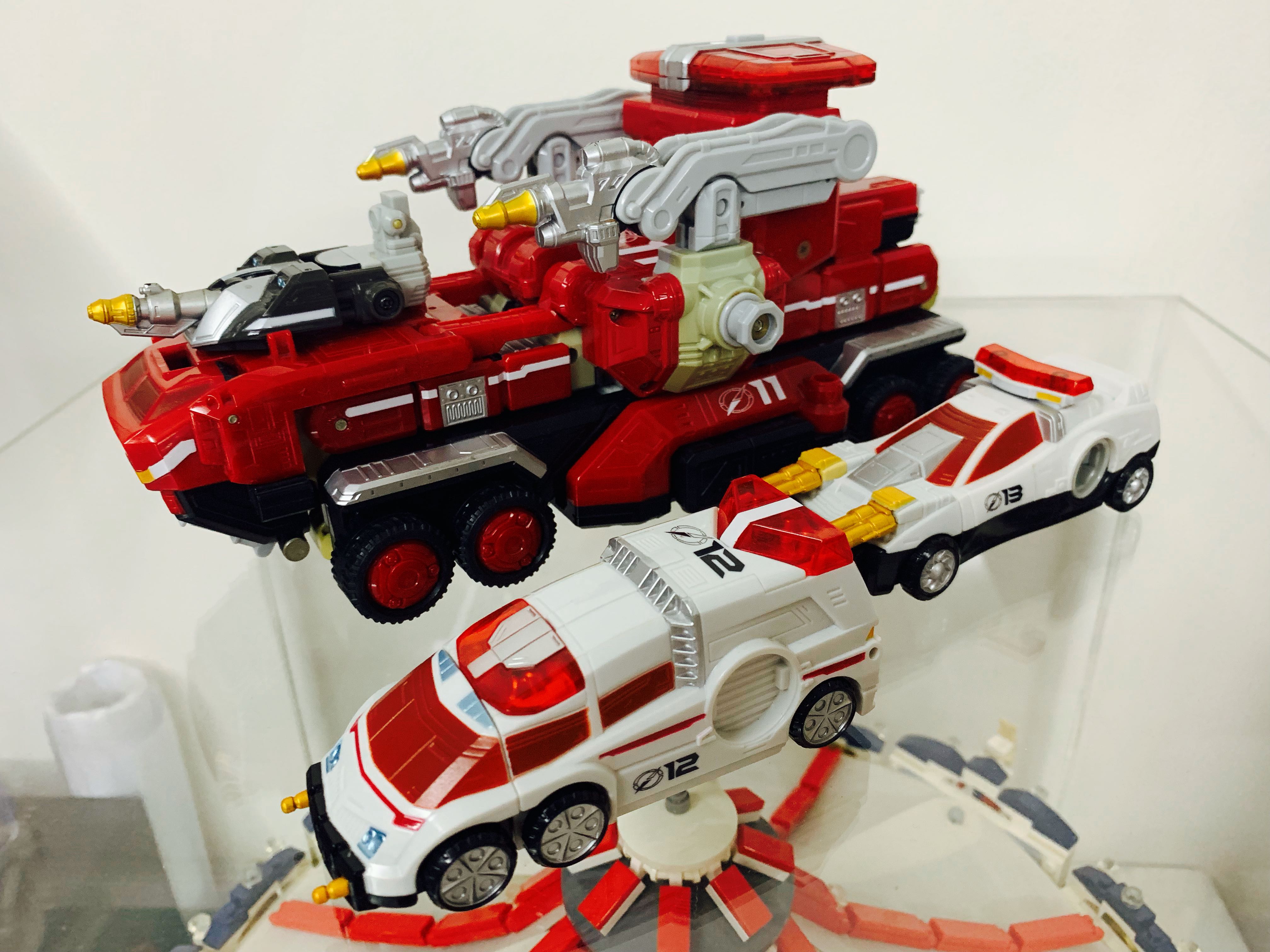 DX Boukenger Siren Builder, Go Go Gattai, Hobbies & Toys, Toys & Games ...