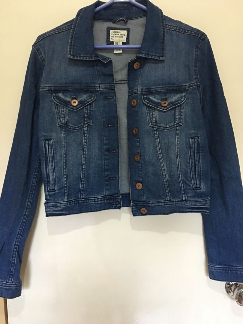 F21 premium denim jacket, Women's Fashion, Coats, Jackets and Outerwear ...