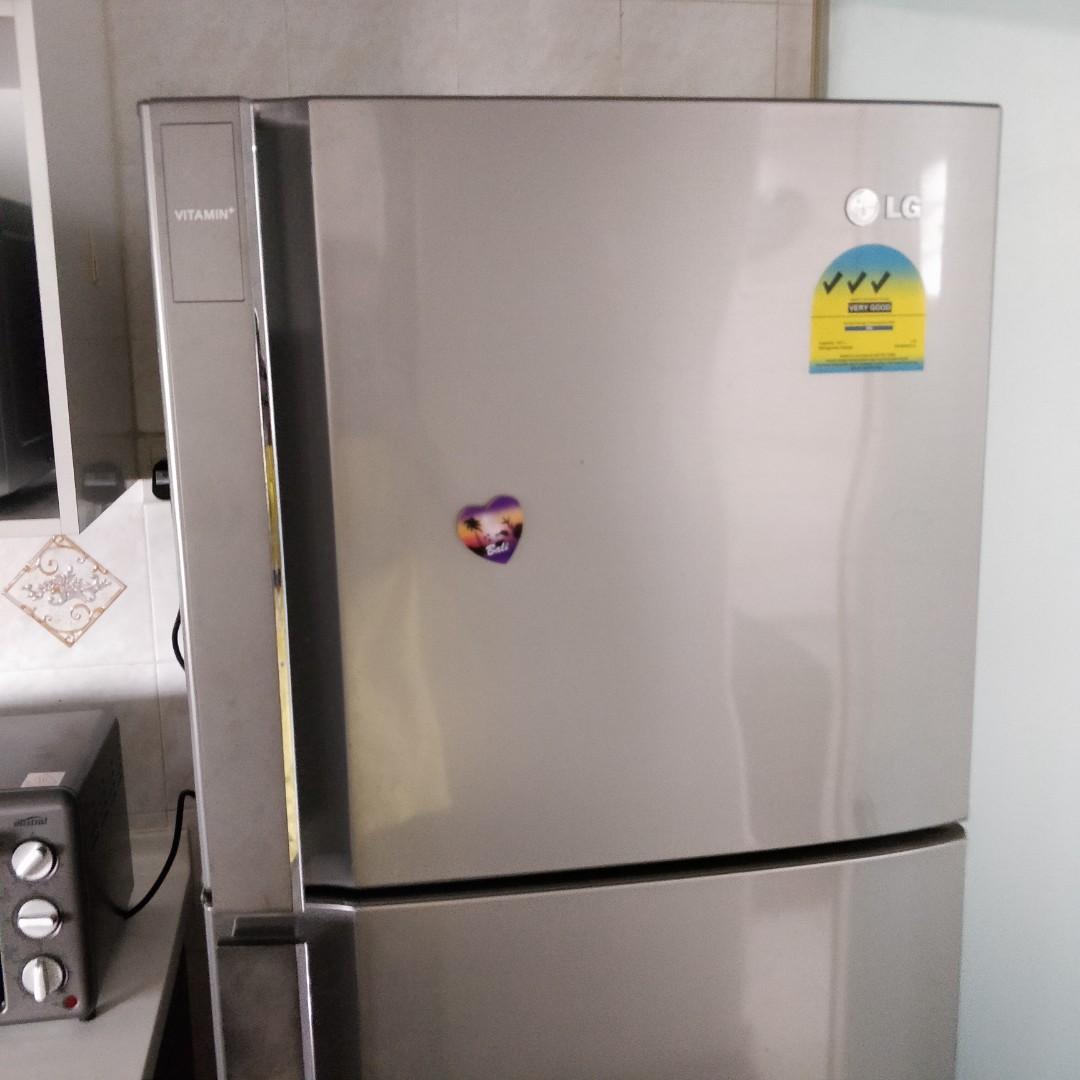 Fridge LG vitamin+, TV & Home Appliances, Kitchen Appliances ...