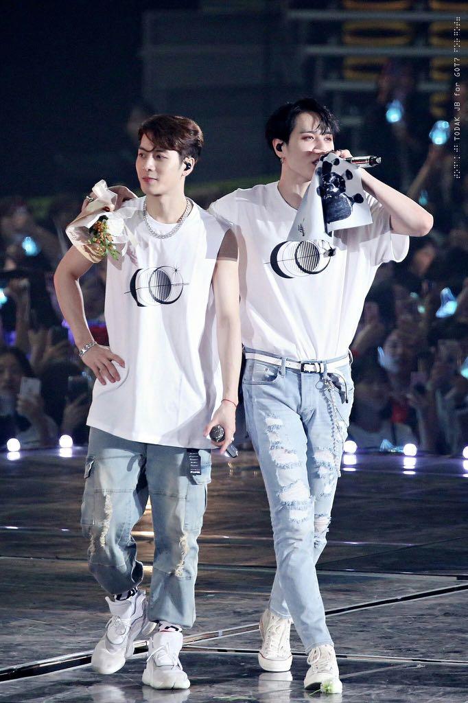 GOT7 Eclipse Keep Spinning Tour Shirt Replica, Hobbies & Toys ...