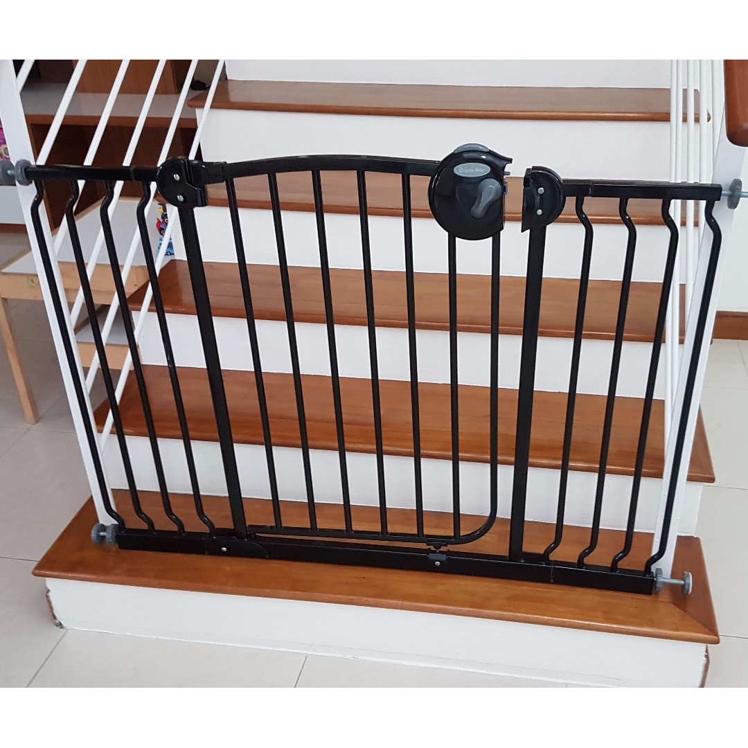 Lucky Baby Smart System Back Steel Gate with two 18cm extensions ...
