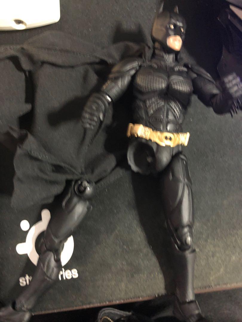 Mafex Batman The Dark Knight 2.0 (broken peg), Hobbies & Toys, Toys ...