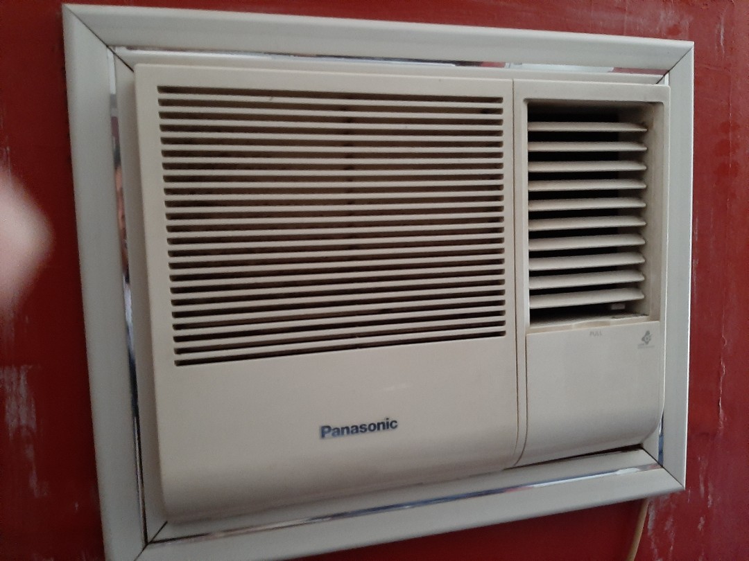 Panasonic CWSC94 JPH 1 hp window type aircon, TV & Home Appliances, Air ...