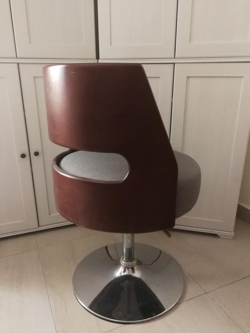 Retro circular chair, Furniture & Home Living, Furniture, Chairs on ...