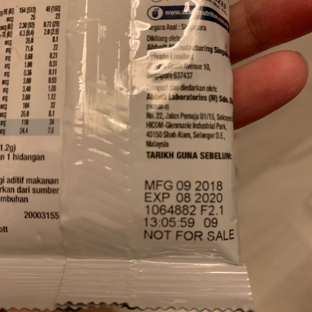 Similac Gain Plus IQ Stage 3 sachets, Babies & Kids, Nursing & Feeding ...