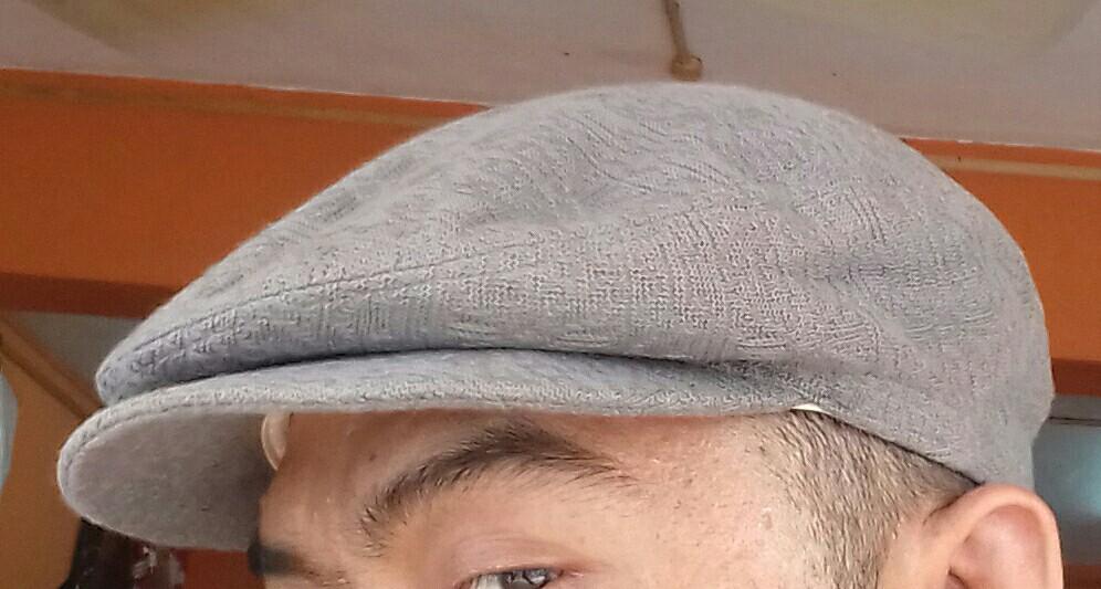 Baretta (maher zain), Men's Fashion, Watches & Accessories, Cap & Hats ...