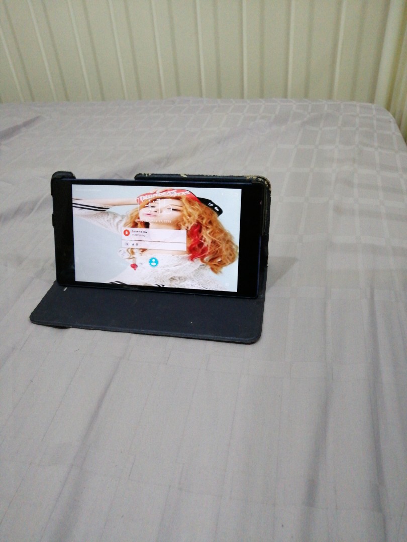 Lenovo TB3-730X, Mobile Phones & Gadgets, Tablets, Windows on Carousell