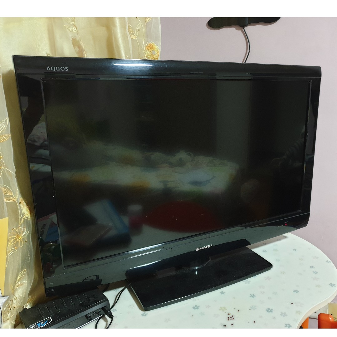 SHARP LCD TV, TV & Home Appliances, TV & Entertainment, TV on Carousell