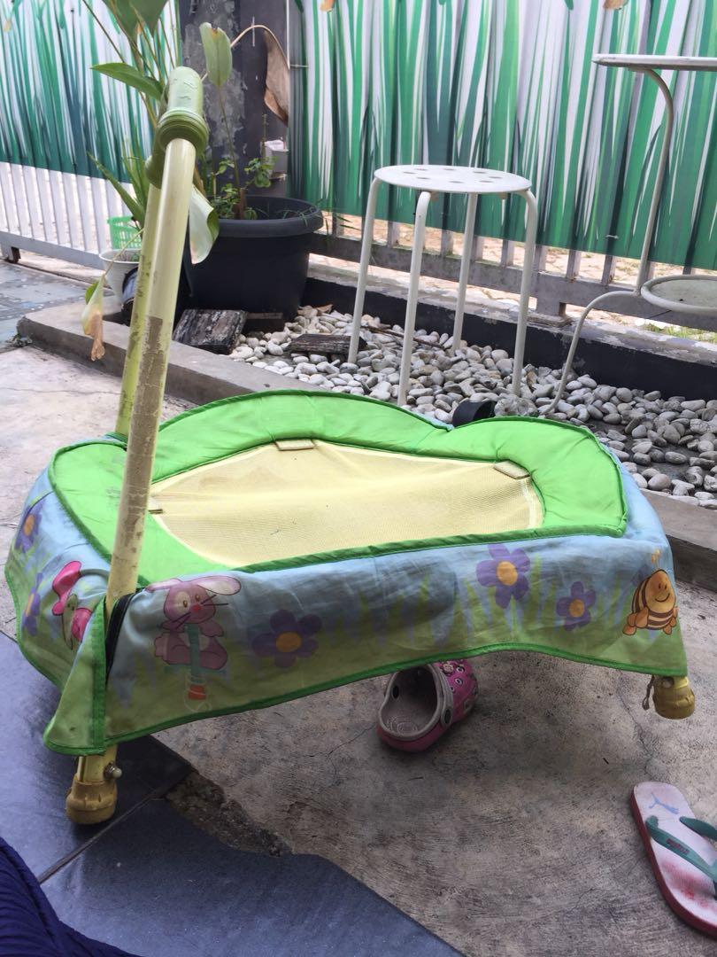 Trampoline elc, Bayi & Anak, Lainnya di Carousell