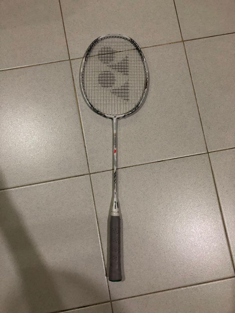 Yonex Voltric Z Force 2 Lin Dan ltd edition, Sports Equipment, Sports ...