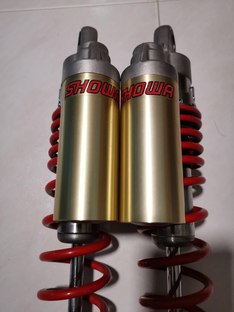 Cb400 Showa rear shock absorber (Original), Motorcycles, Motorcycle ... Cb400 Showa rear shock absorber (Original), Motorcycles, Motorcycle ...