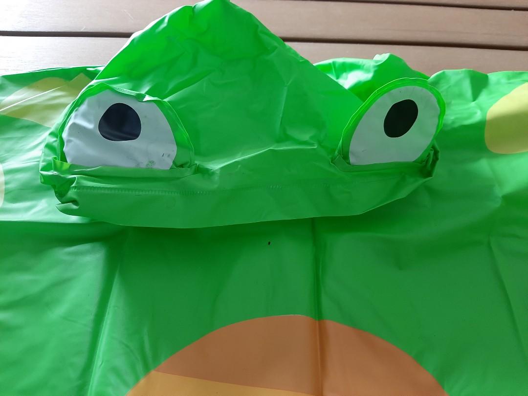 Stephen Joseph rain coat, Babies & Kids, Babies & Kids Fashion on Carousell