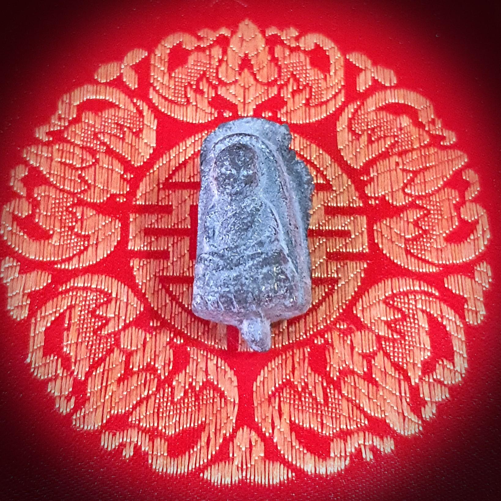 Thai Amulet - LP Thuad (Pim Phra Rod), Hobbies & Toys, Memorabilia ...