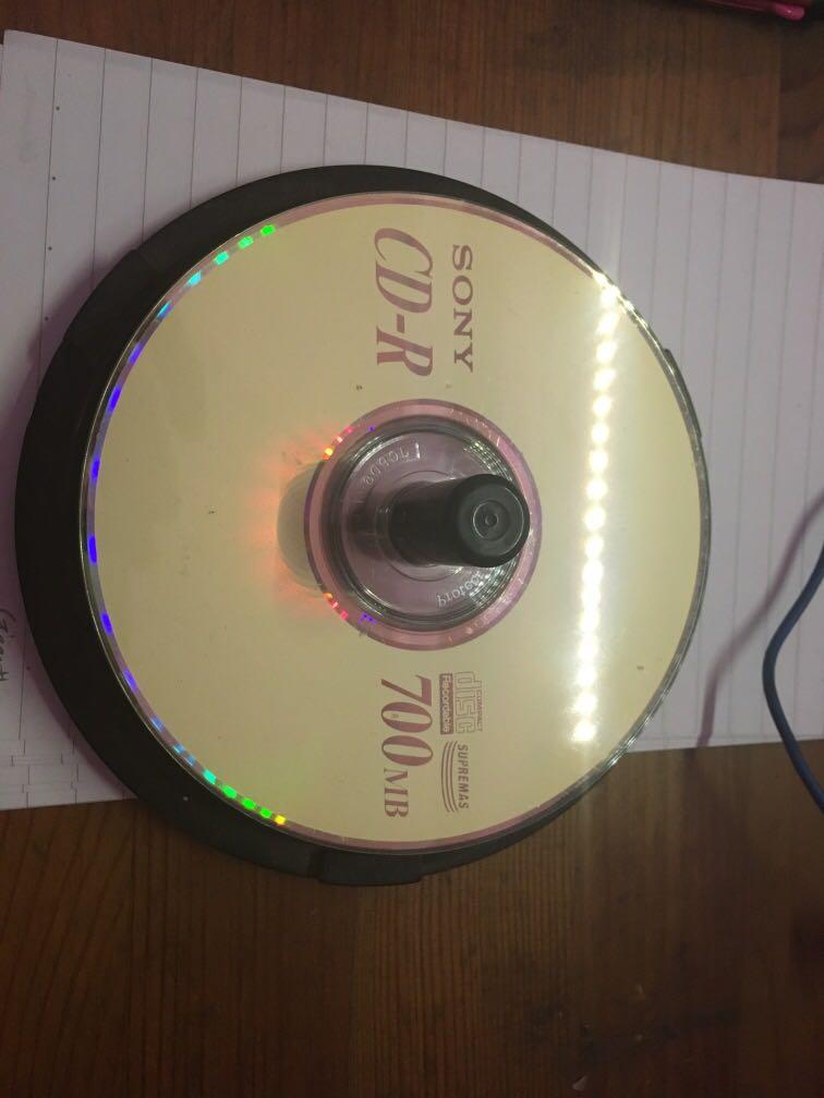 CD-R 700mb, Mobile Phones & Gadgets, Mobile & Gadget Accessories ...