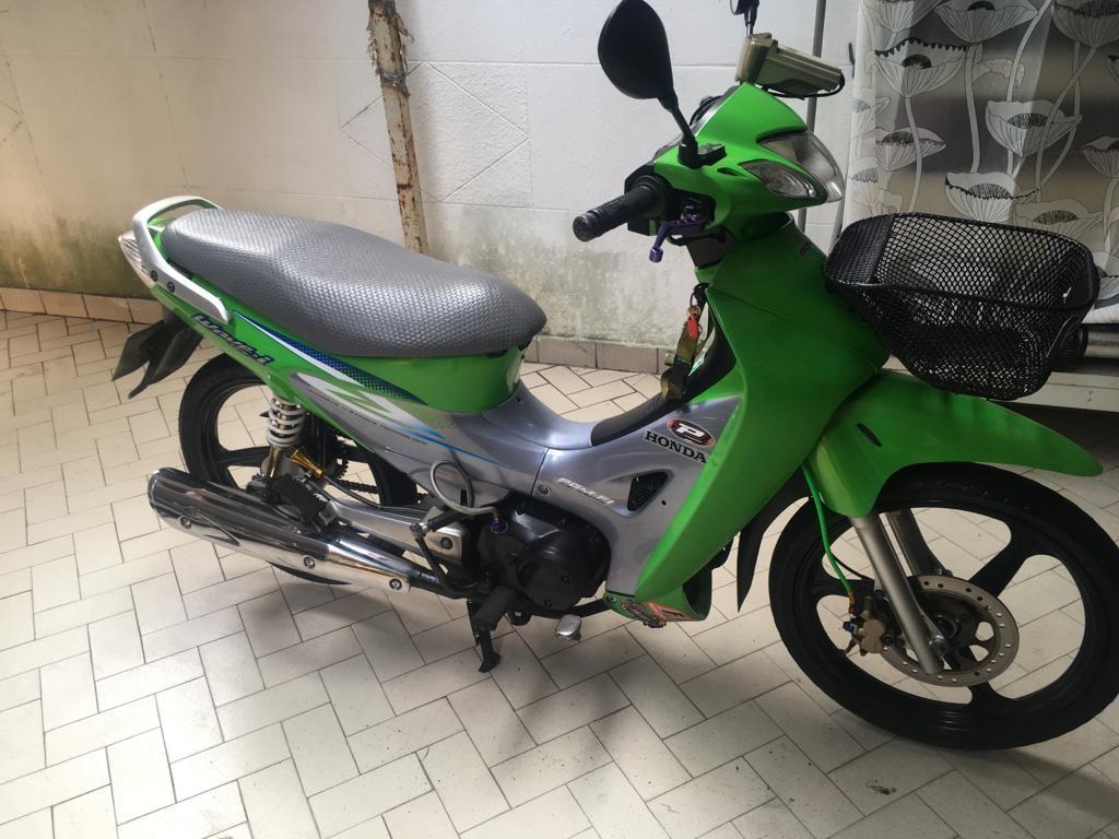 Honda wave 125cc, Motorcycles, Motorcycles for Sale, Class 2B on Carousell