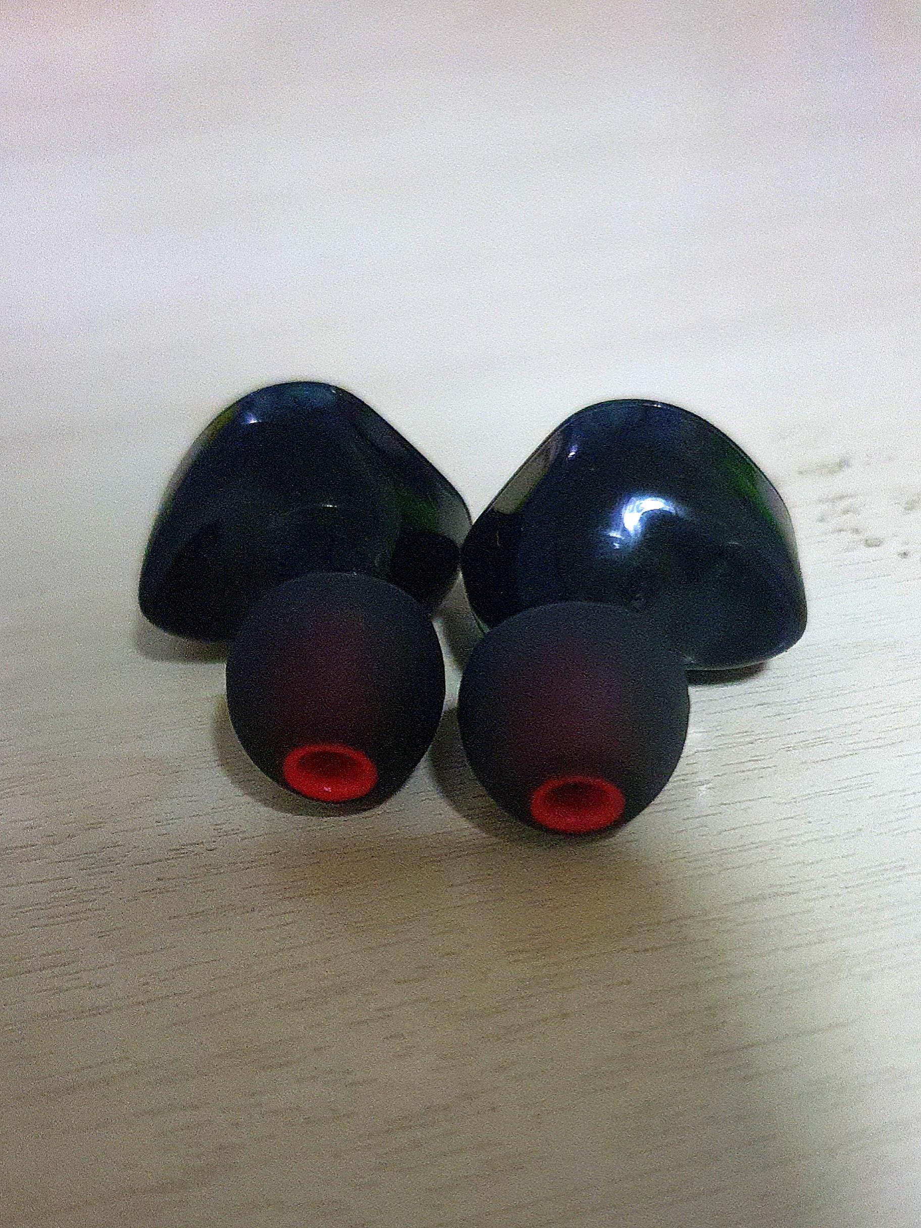 iBasso IT01 IEM, Audio, Earphones on Carousell