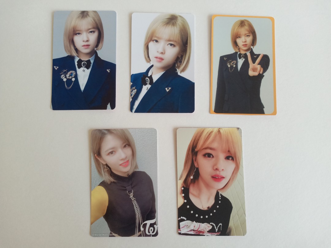 Jeongyeon Signature Photocard - Twice, Hobbies & Toys, Memorabilia ...