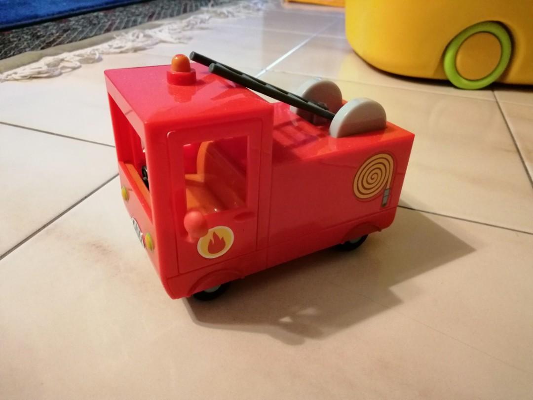 Peppa pig fire engine, Hobbies & Toys, Toys & Games on Carousell