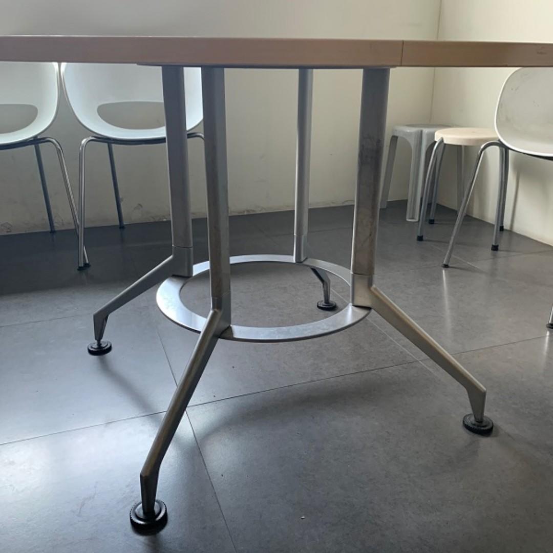 USED Round Table, Furniture & Home Living, Furniture, Tables & Sets on ...