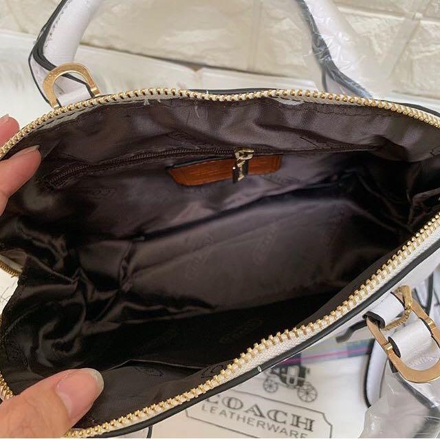 Coach Alma Disney, Olshop Fashion, Olshop Wanita di Carousell