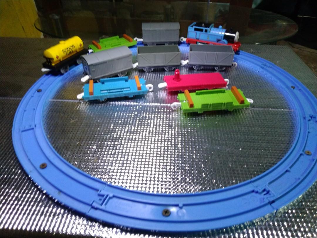 Gerabak keretapi Thomas and friends, Hobbies & Toys, Toys & Games on ...