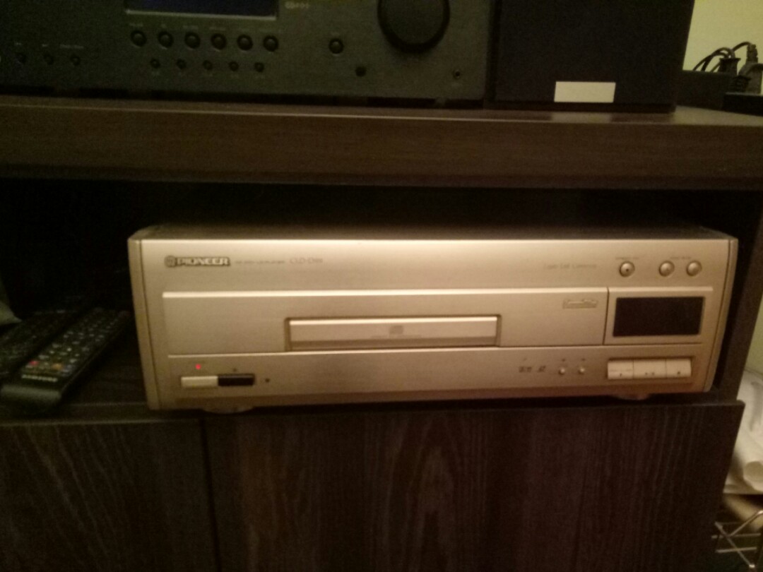 PIONEER LASER DISC PLAYER, TV & Home Appliances, TV & Entertainment ...