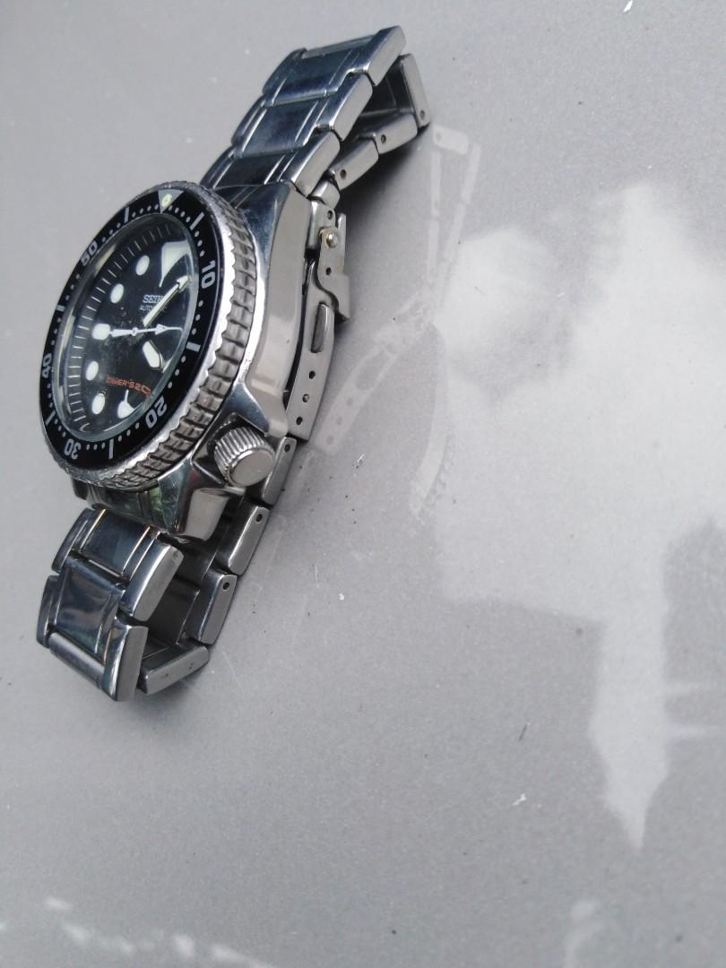 Seiko divers watch medium size, Men's Fashion, Watches & Accessories ...