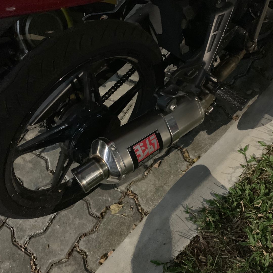 Yoshimura Gen 2 Tri-Oval, Motorcycles, Motorcycle Accessories on Carousell