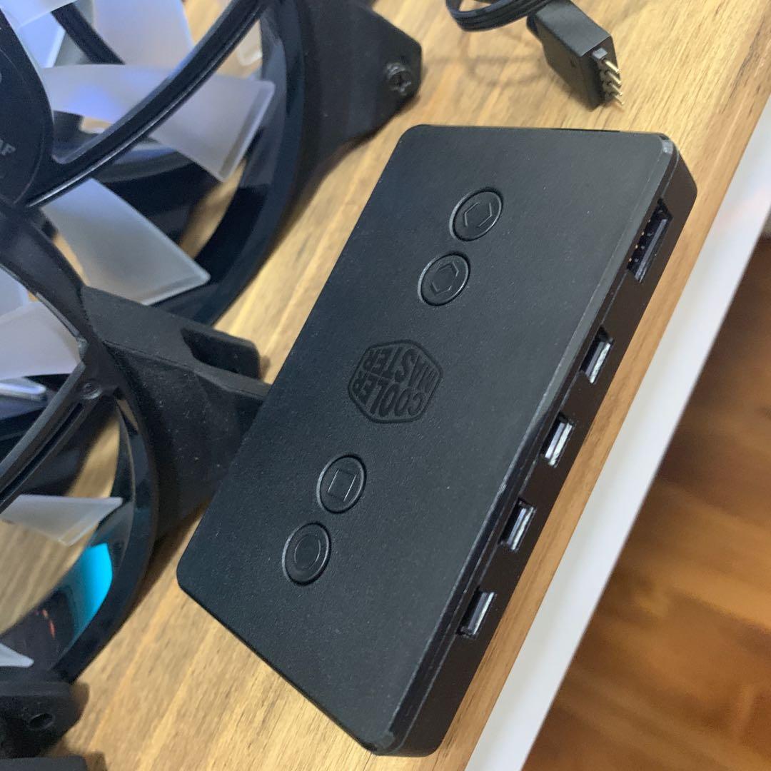 Cooler Master RGB Fans - 4 Fans & 1 Controller, Computers & Tech, Parts ...