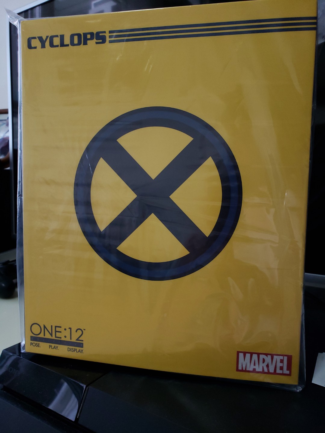 MEZCO 鐳射眼 Cyclops Marvel, 興趣及遊戲, 玩具 & 遊戲類 - Carousell