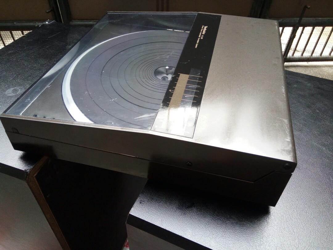 Technics Direct Drive Linear Turntable system, Audio, Other Audio ...
