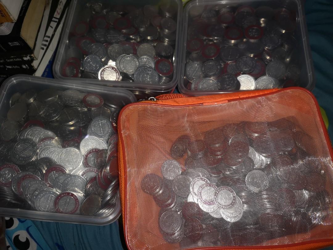 Tom's world tokens for Sale, Hobbies & Toys, Toys & Games on Carousell