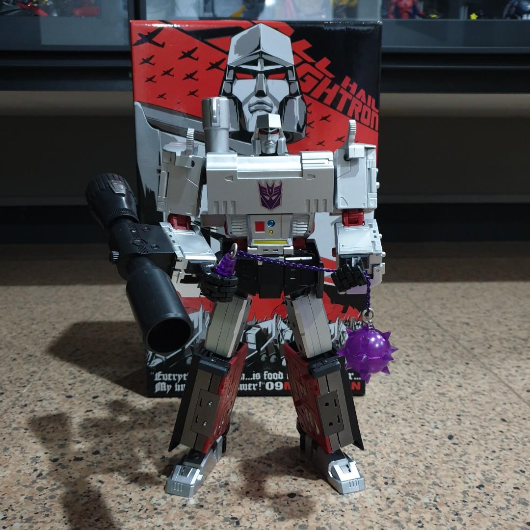 Transformers Dx9 mightron aka megatron, Hobbies & Toys, Toys & Games on ...