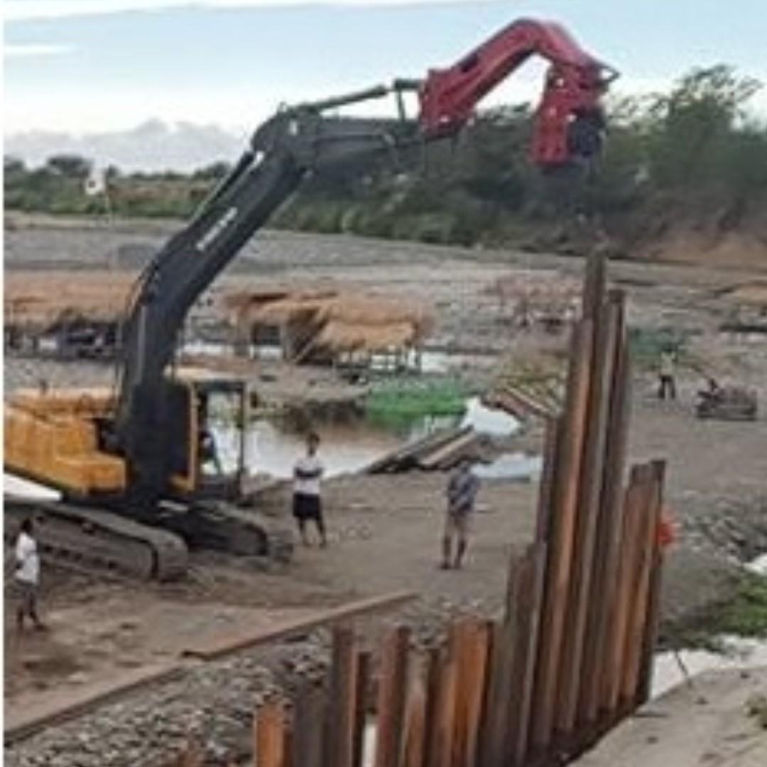 Vibro Hammer / Sheet Pile Hammer, Commercial & Industrial, Construction ...