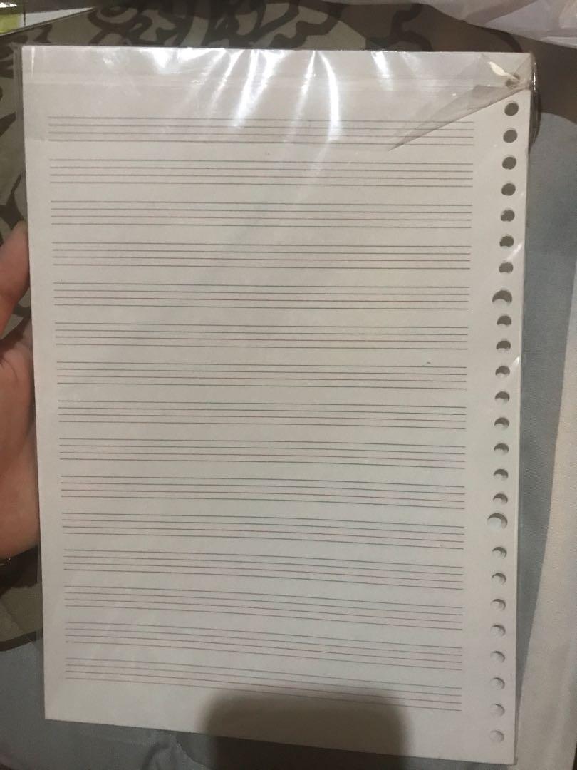 English ruled paper (garis 4) Kertas binder b5, Buku & Alat Tulis, Buku ...