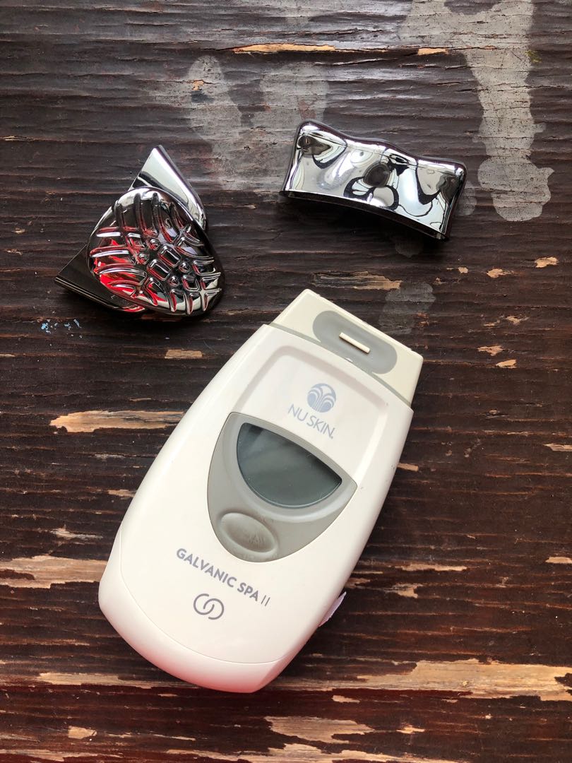 Galvanic Facial Spa, Beauty & Personal Care, Face, Face Care on Carousell