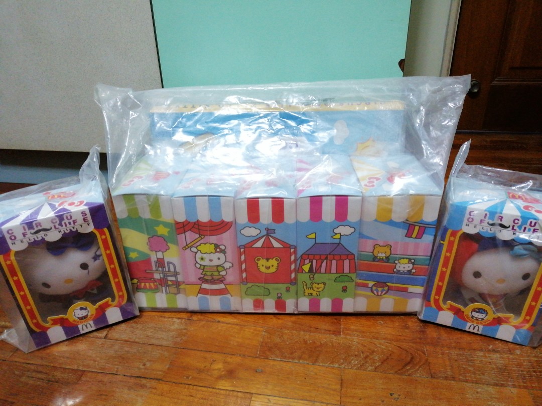 Hello Kitty Circus Of Life Full Set, Hobbies & Toys, Toys & Games on ...