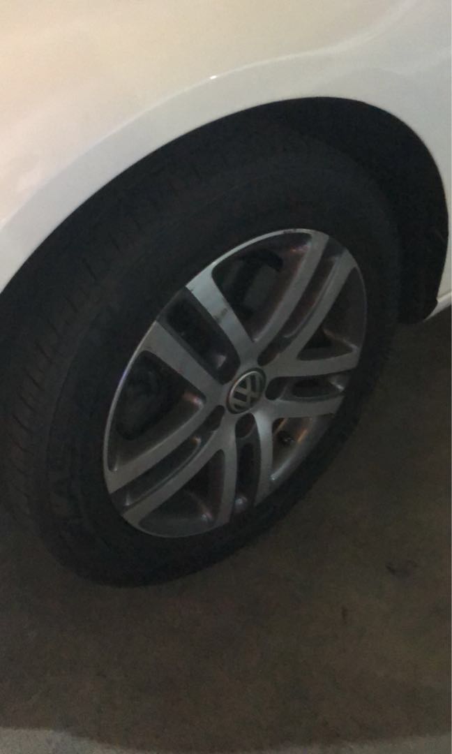 Volkswagen Jetta MK5 Original Rims & Tyres, Car Accessories, Tyres ...