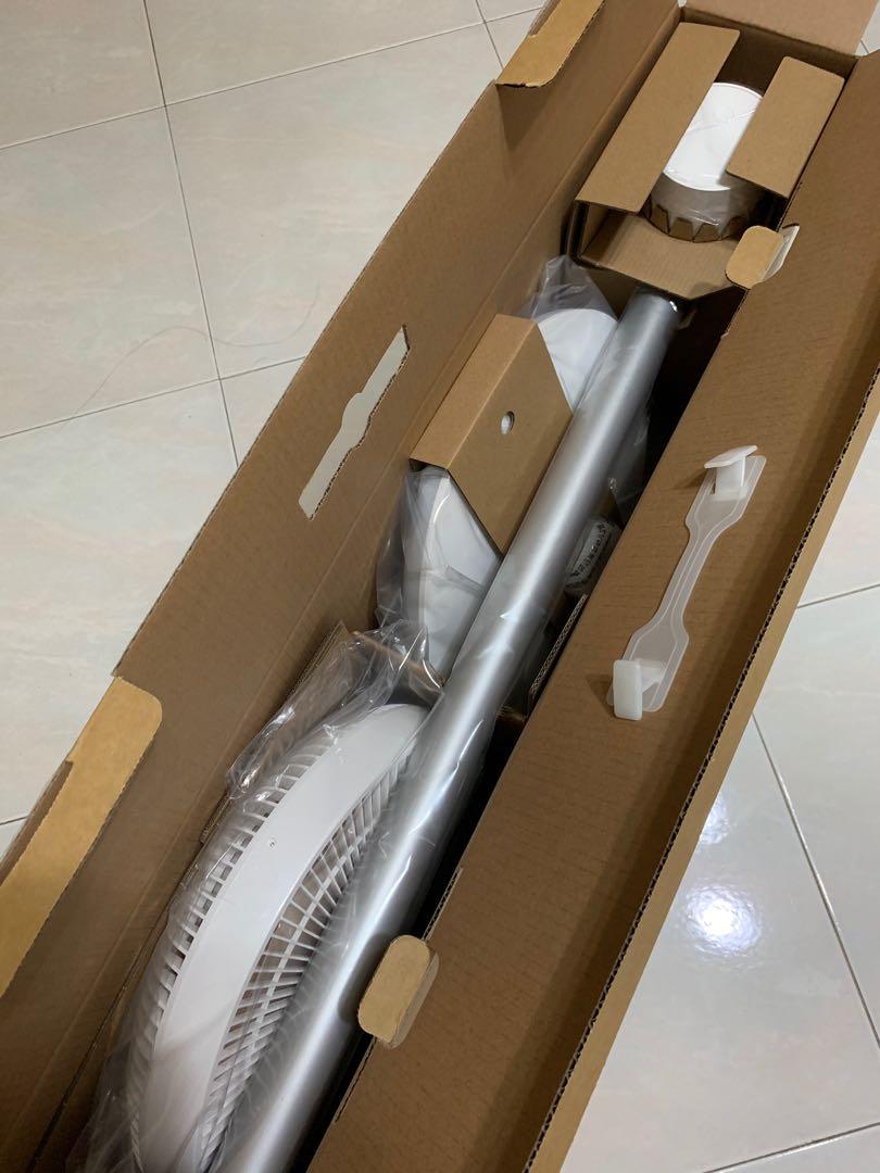 Xiaomi Smartmi Fan with built-in battery 2s, Furniture & Home Living ...