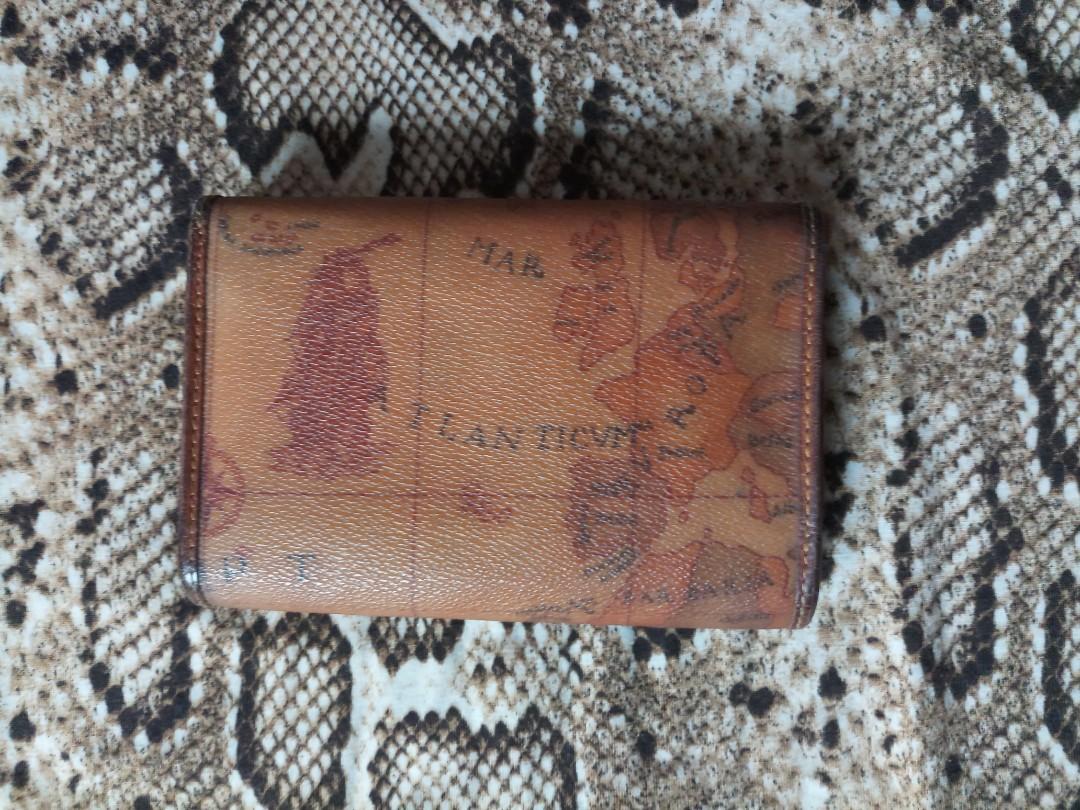 Authentic Subdeal (Ancient Sailing Map) Wallet, Women's Fashion, Bags ...