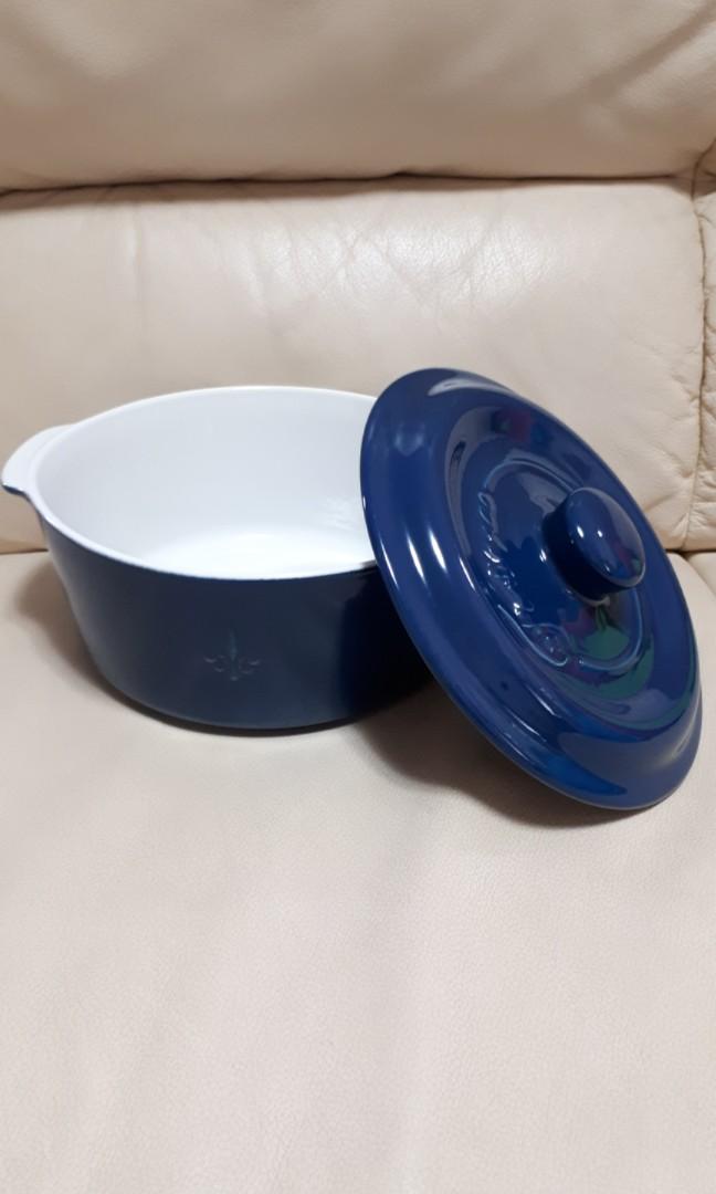 Fontignac Stoneware 2 litres, Furniture & Home Living, Kitchenware ...