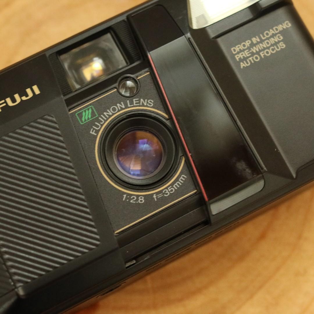 Fuji Cardia Hite Date (point and shoot film camera), Photography, Cameras on Carousell