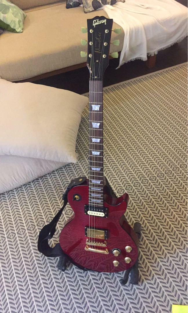 Gibson Custom Mayday Monster, Hobbies & Toys, Music & Media, Musical ...