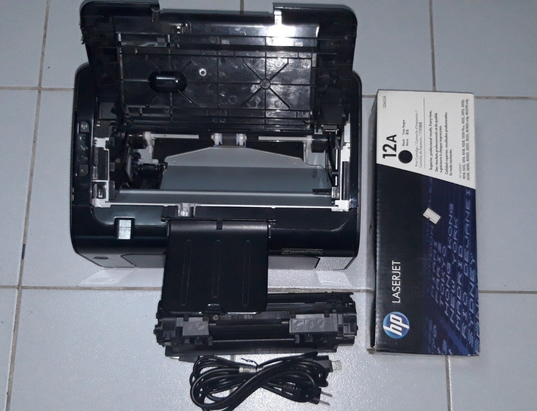 HP Laserjet P1102w Printer, Computers & Tech, Printers, Scanners ...