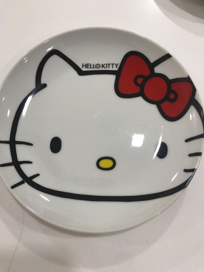 Sanrio original Hello Kitty Plate, Furniture & Home Living, Kitchenware ...